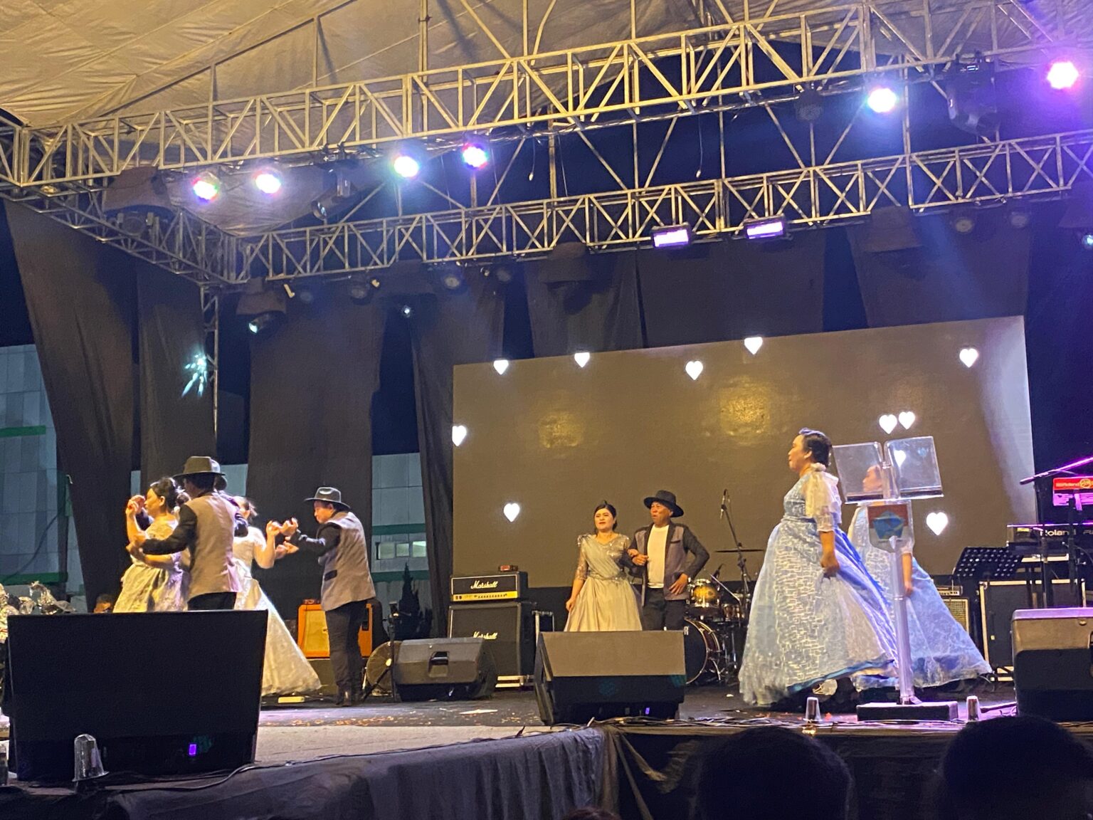 Karnaval budaya Kabela Fest 2025 warnai malam HUT ke-17 Boltim